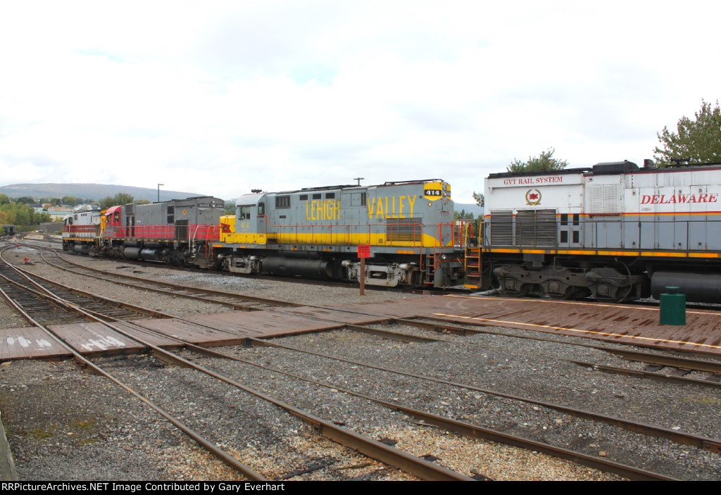 DL 2461, DL 3000, DL 414 and DL 3643 - Delaware Lackawanna RR